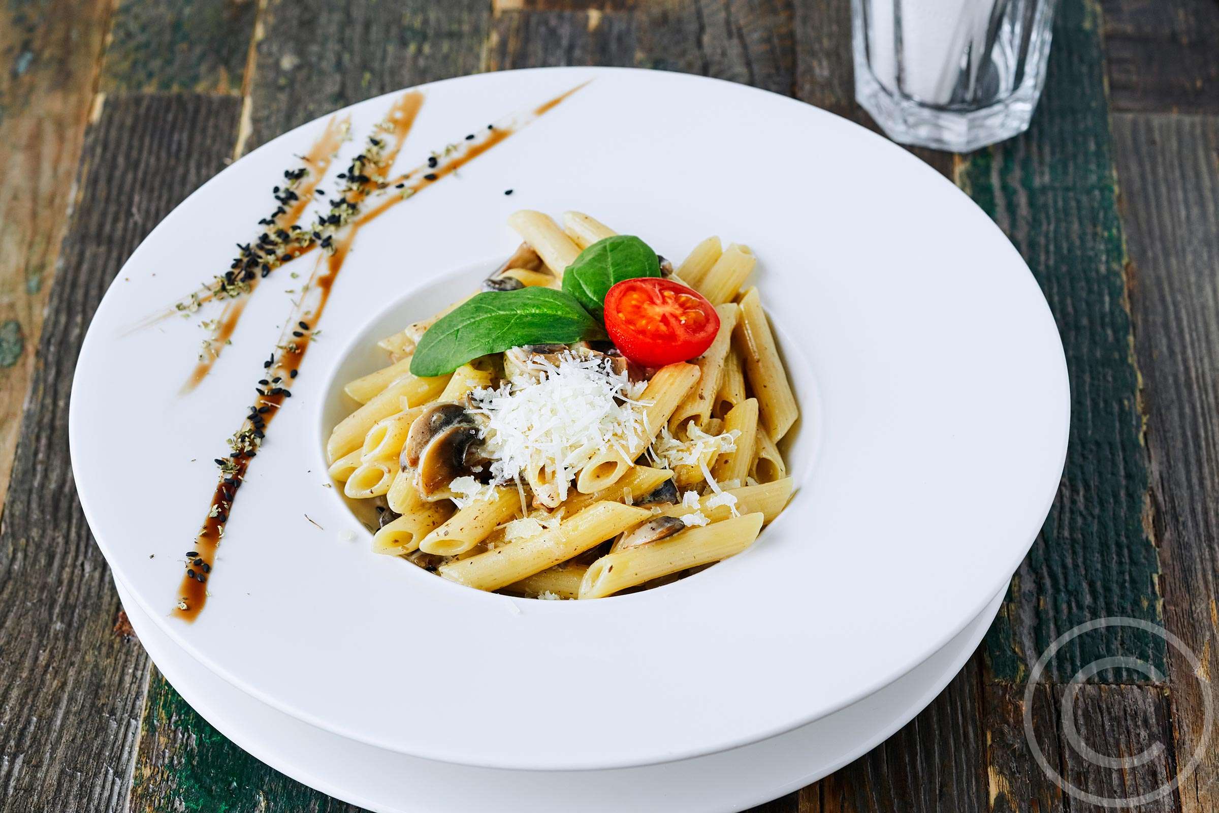 Baked Chicken & Porcini Risotto - Traiteur du Val de Saône